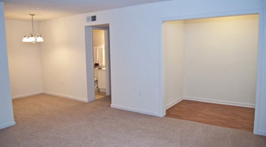 Surf Rider Apartments in Metairie, LA - 1 & 2 Bedroom Apartments For ...